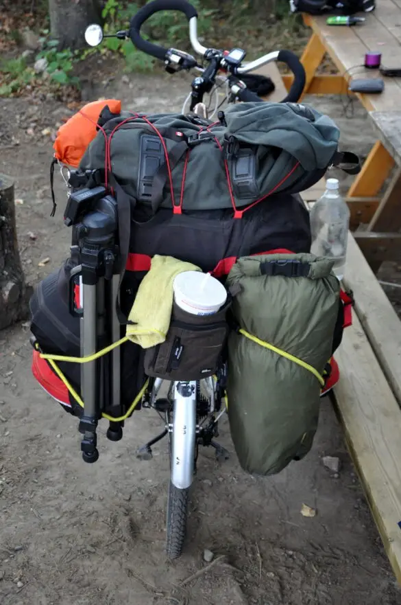 Canada à Vélo : Le Récit d'une Traversée Épique