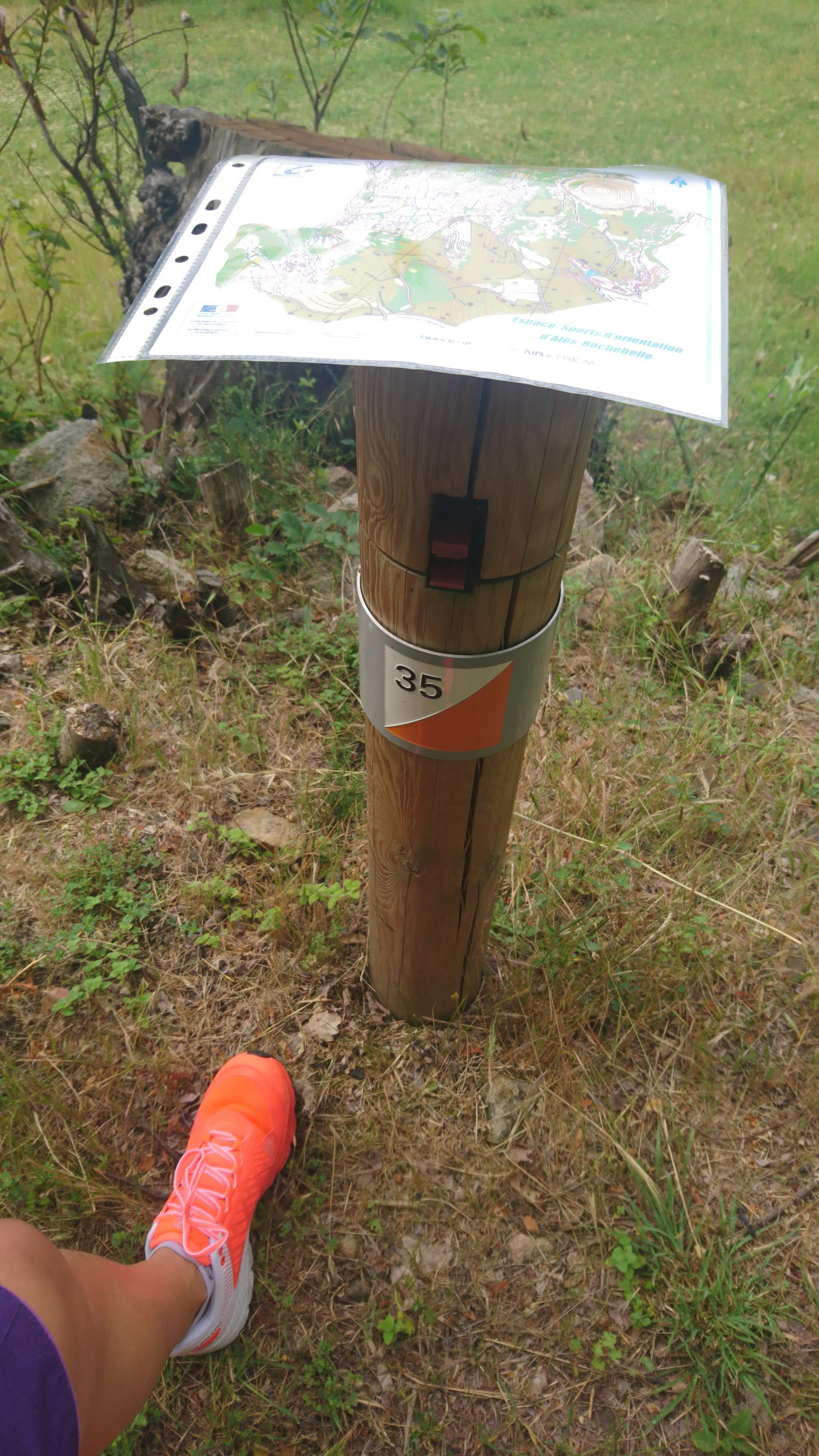 Course d'orientation: Conseils et matériels utilisés pour pratiquer