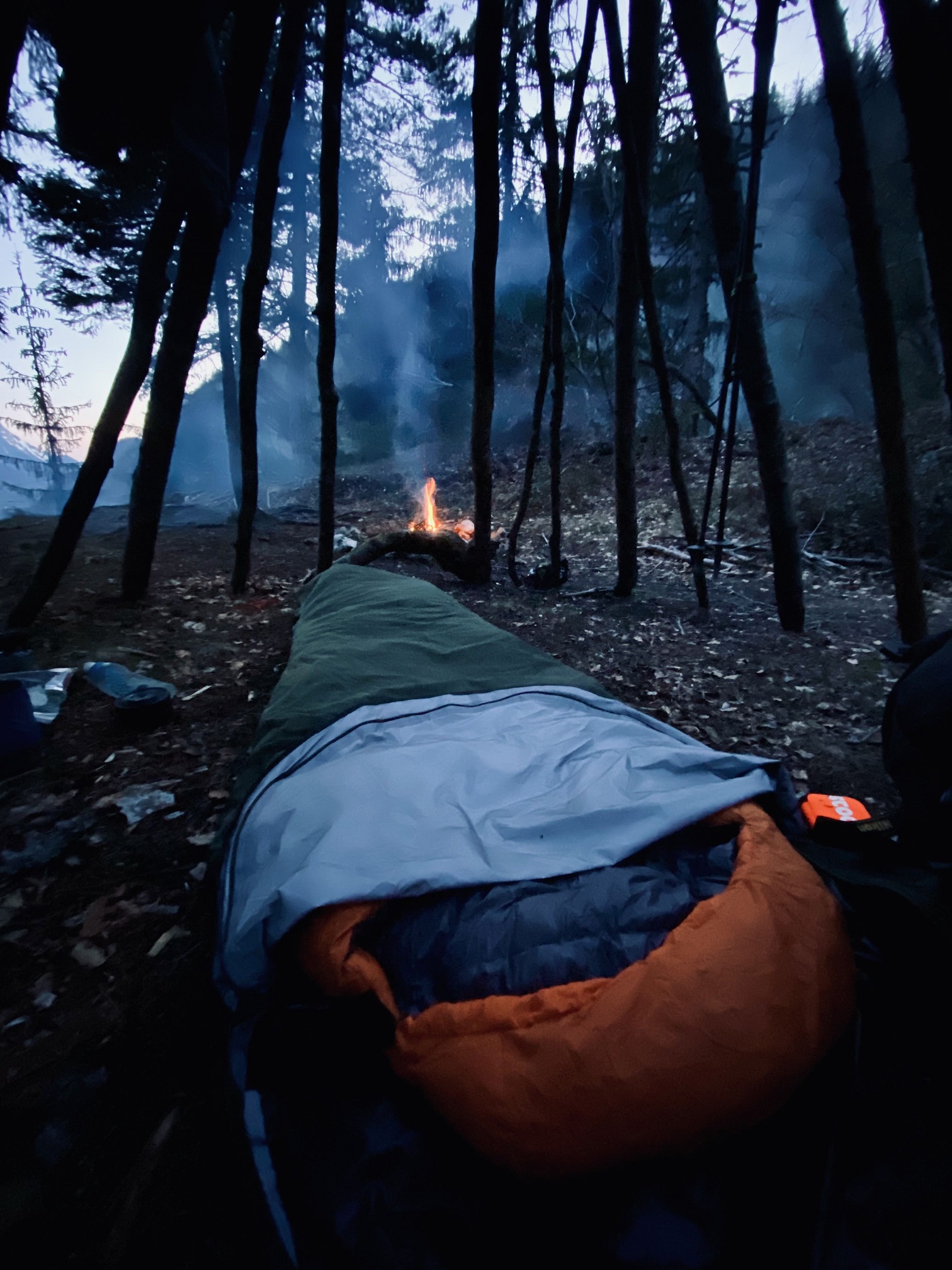 Test et retour terrain du sursac imper-respirant Alpine Bivy de RAB