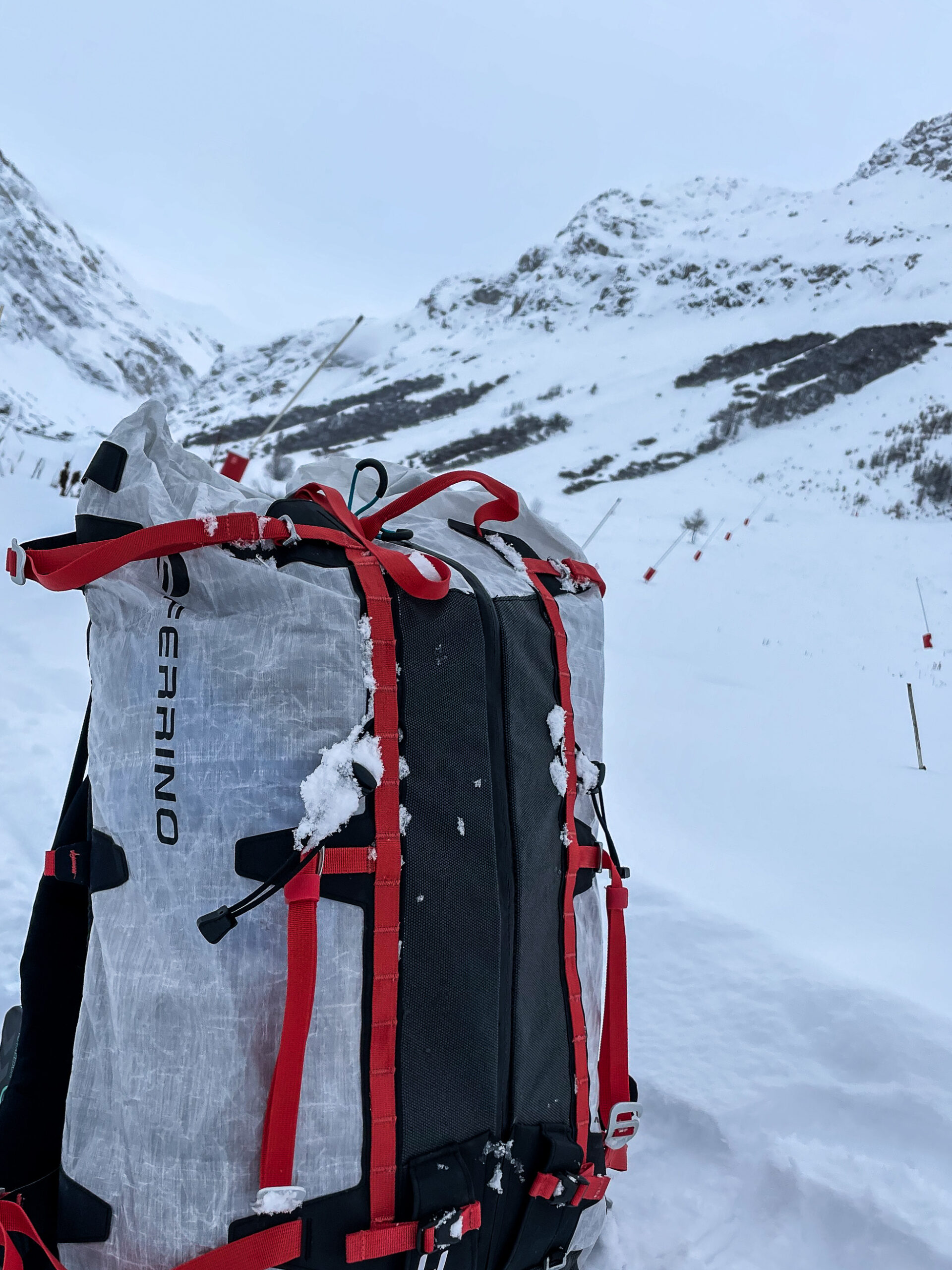 Test et avis sur le sac alpinisme Ferrino Instinct 65+15L